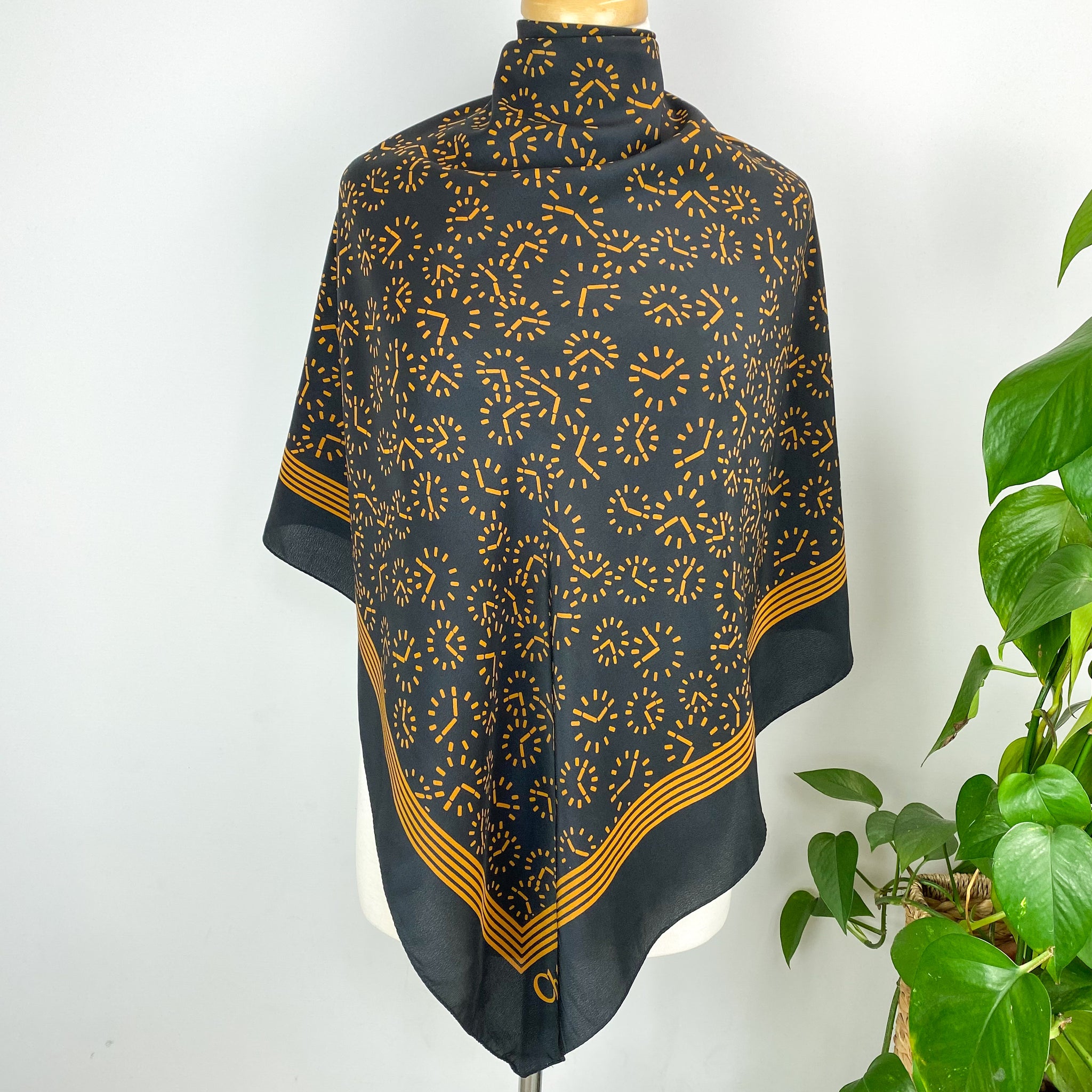 Chloé Clock Designer Silk Scarf