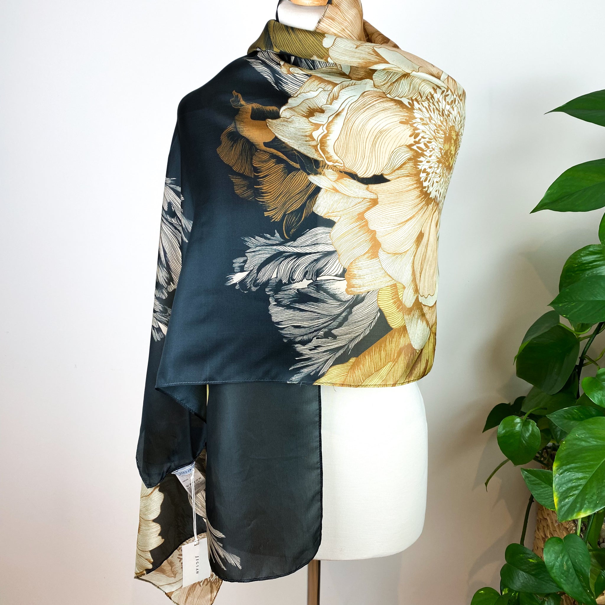 Brand New Jigsaw Wrap Style Silk Scarf