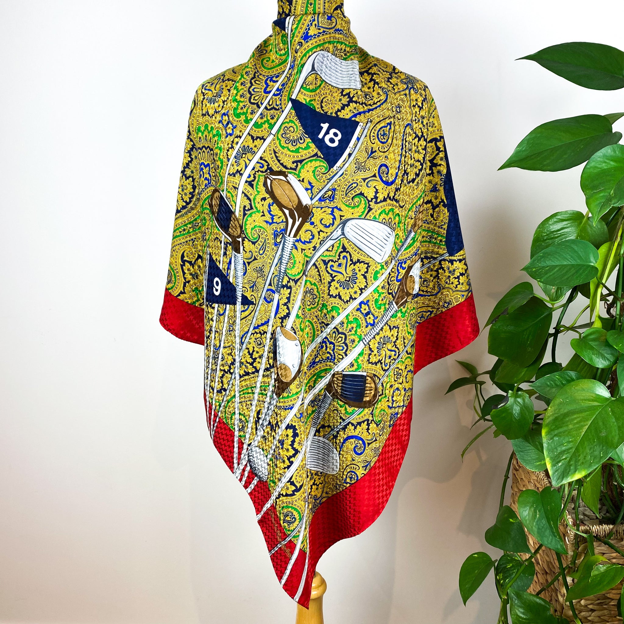 Brand New Renalto Balestra Golf Designer Silk Scarf