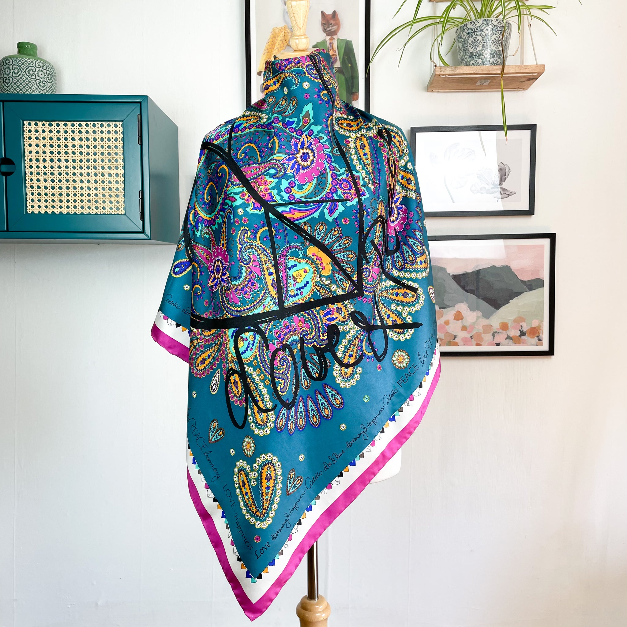 Codello Love and Happiness Design Large Silk Scarf