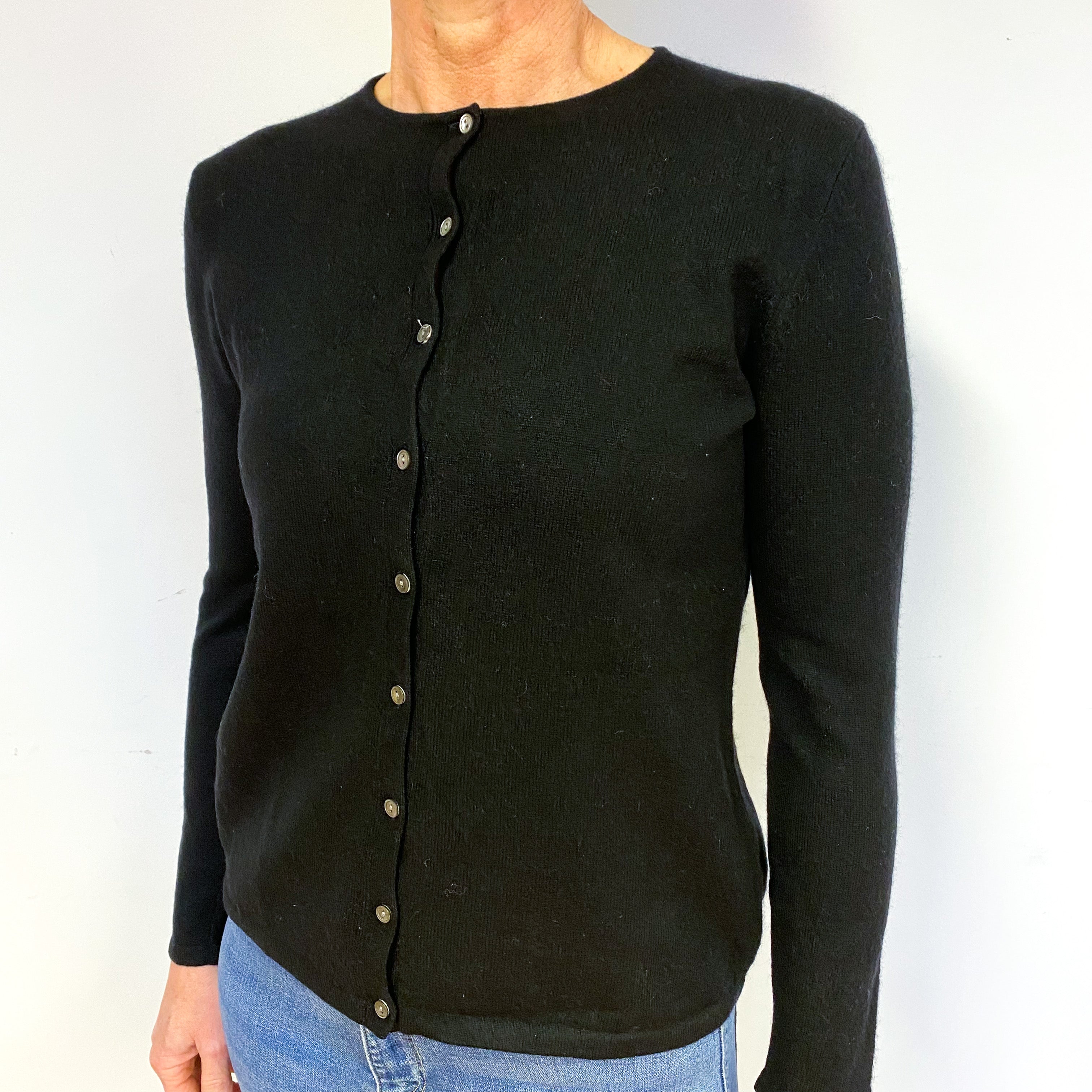 Black Cashmere Cardigan Medium – NEARLY NEW CASHMERE CO.
