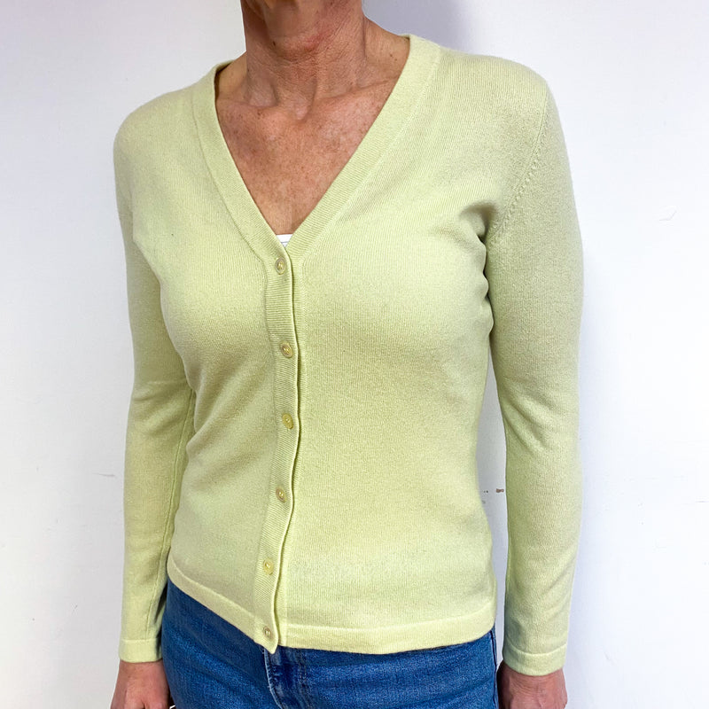 Soft Lime Green Cashmere V-Neck Cardigan Medium – NEARLY NEW CASHMERE CO.